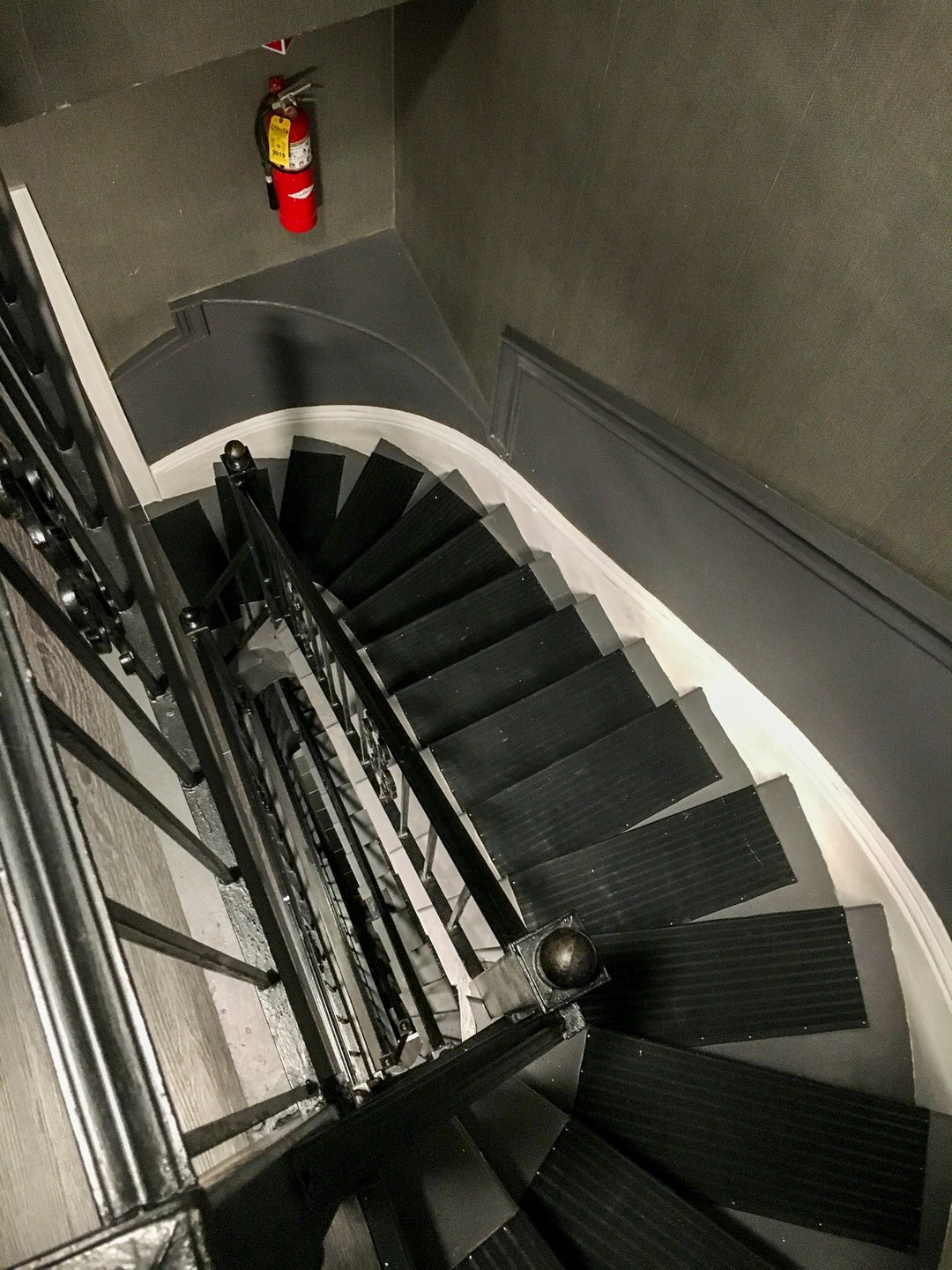 Everything you need to know about staying at an Airbnb right now - The ...