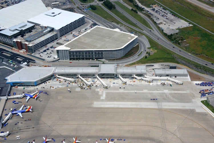 My (totally fun) vacation at Nashville International Airport - The ...