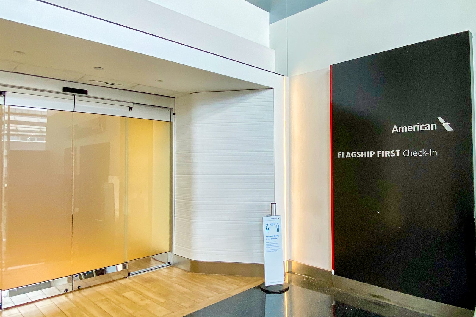 Review of American Flagship First, JFK to LAX during the pandemic - The ...