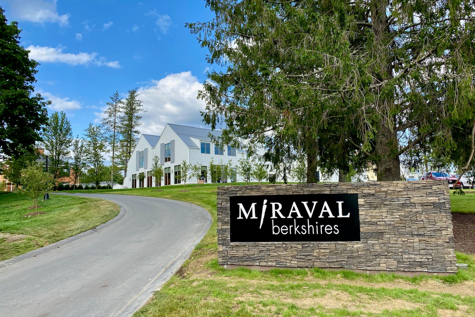 Does it make sense to redeem World of Hyatt points for all-inclusive resorts? - The Points Guy