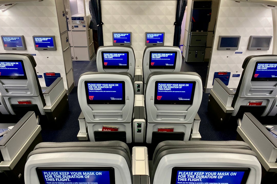 Delta will now sell Premium Select on domestic flights, starting with ...