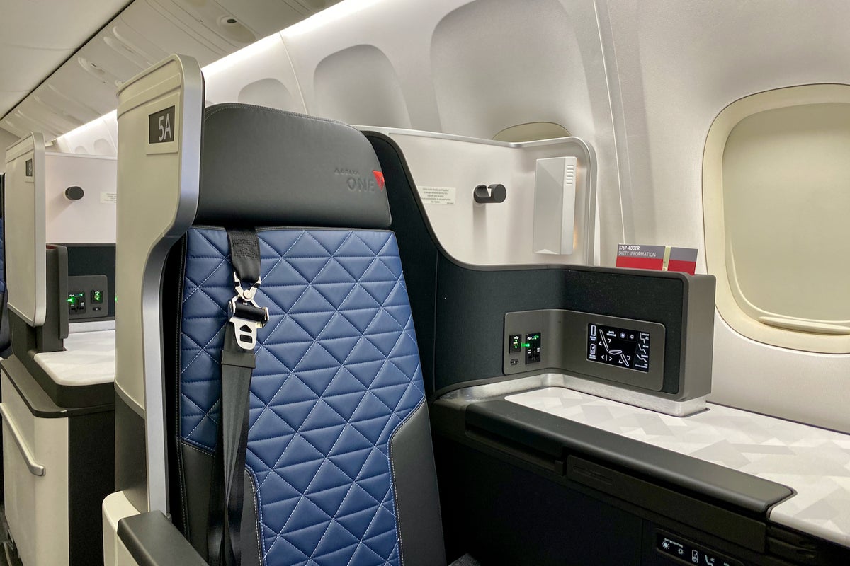 Delta just upgraded 23 domestic routes with wide-body jets - The Points Guy