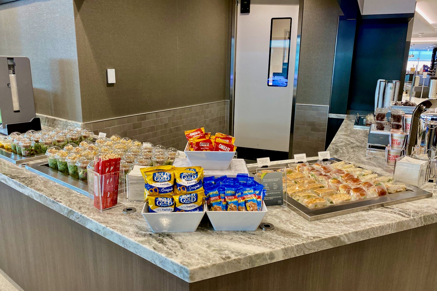 First look: Delta's brand-new (and biggest!) Sky Club in Salt Lake City