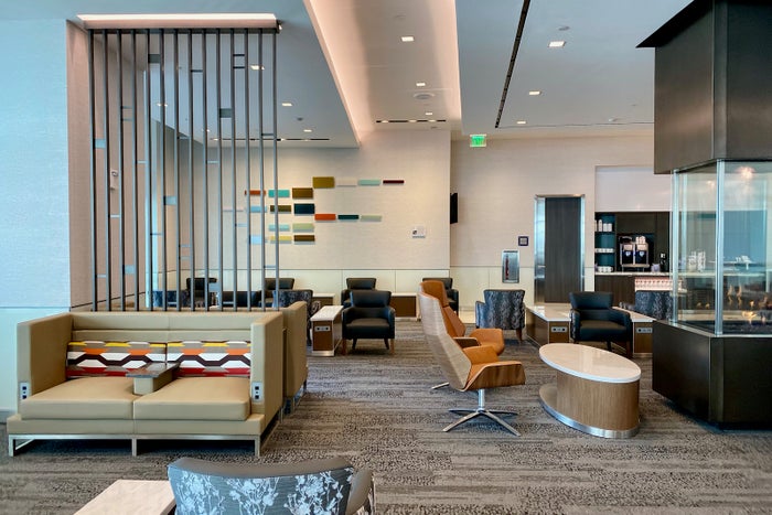 First look: Delta's brand-new (and biggest!) Sky Club in Salt Lake City