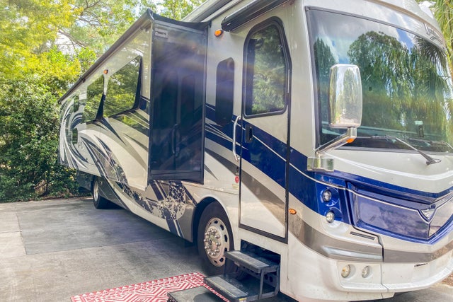 How to rent an RV: What it costs and what to know before you book - The ...