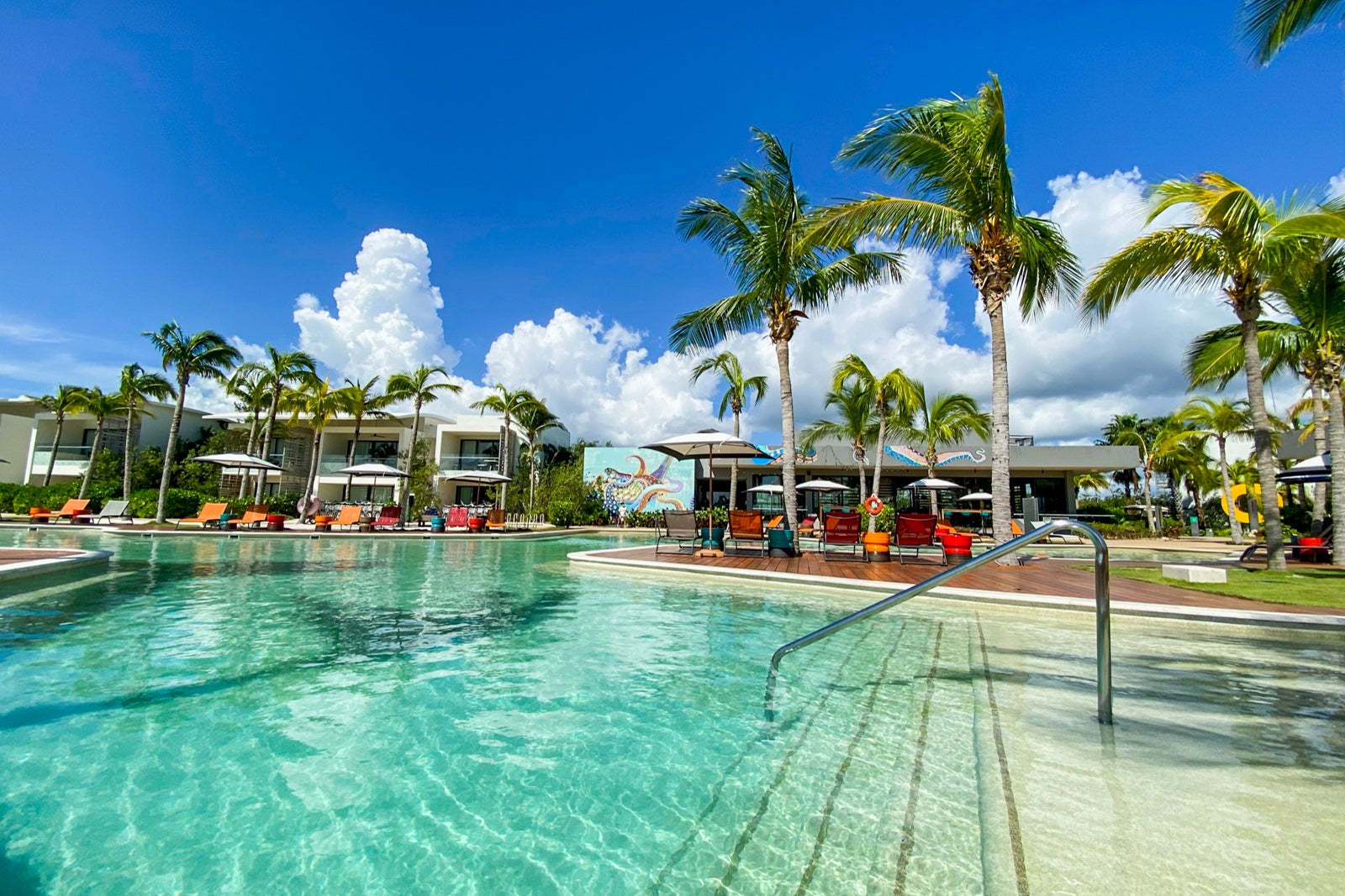 How to earn World of Hyatt points through hotel stays, credit cards and ...