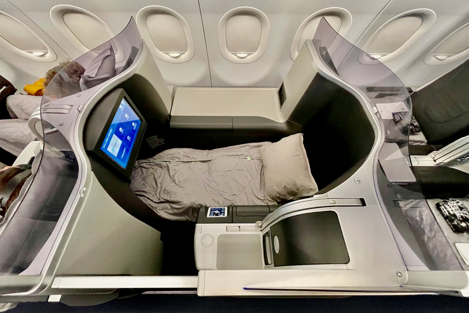 JetBlue's Airbus A321LR takes to the skies for the first time - The ...