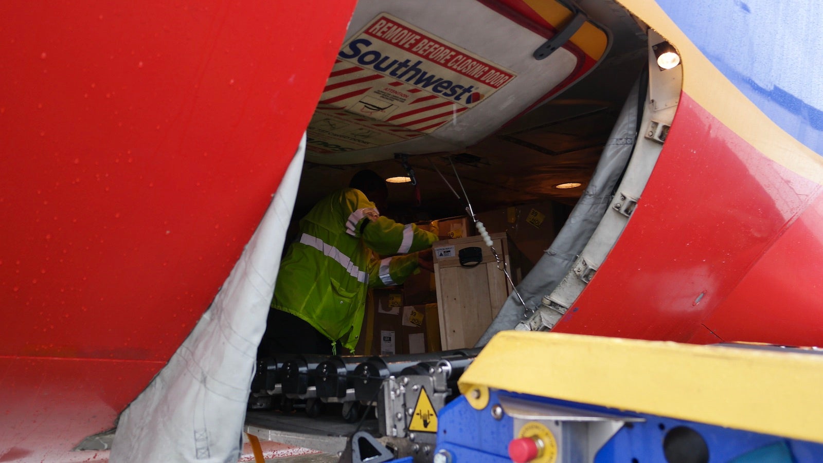 Southwest preps for holiday cargo at its Baltimore base - The Points Guy