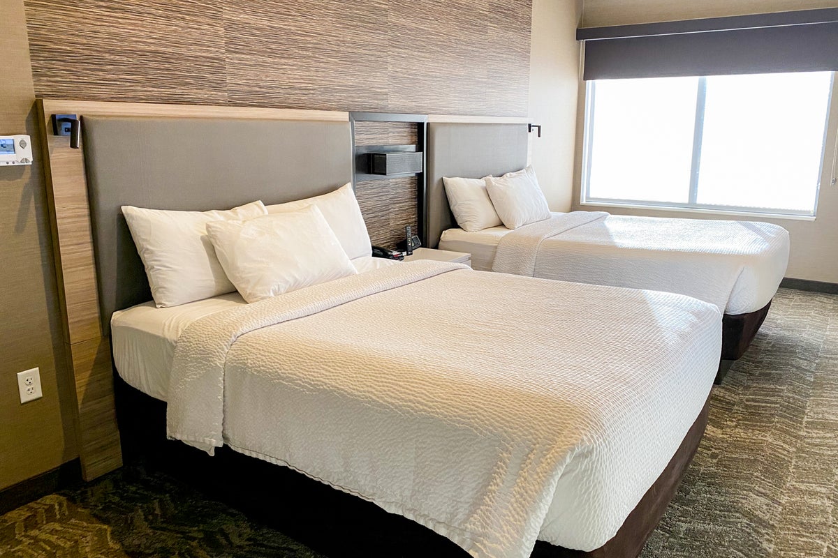 Why I actually prefer limited-service hotels over luxury chains - The ...