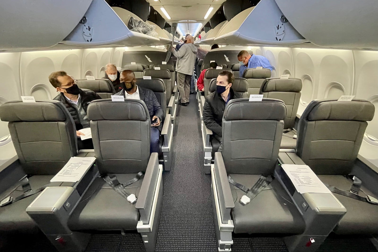 American flies Boeing 737 MAX on first public flight since it was ...