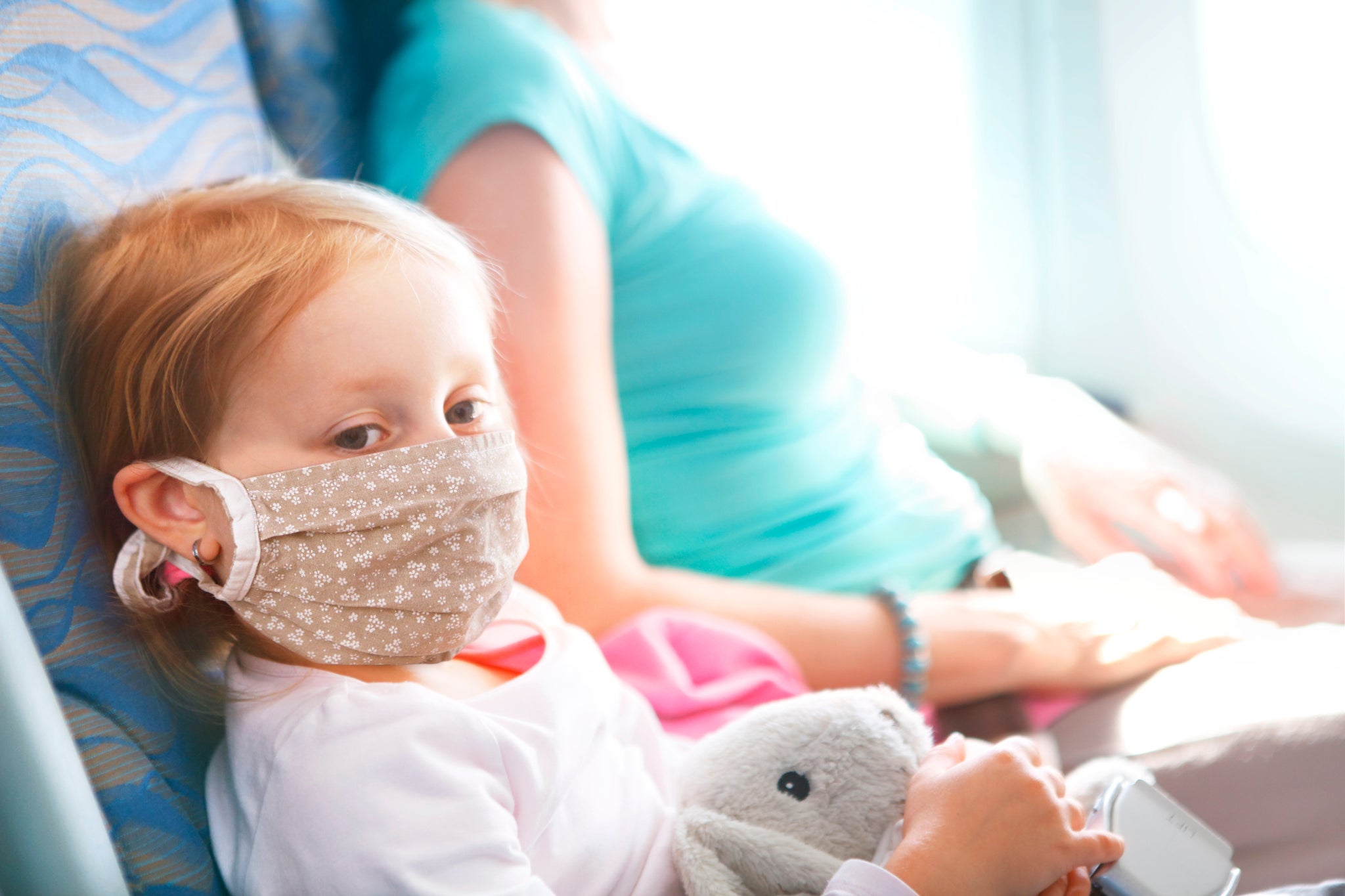 Does my child need to wear a face mask while traveling? - The Points Guy