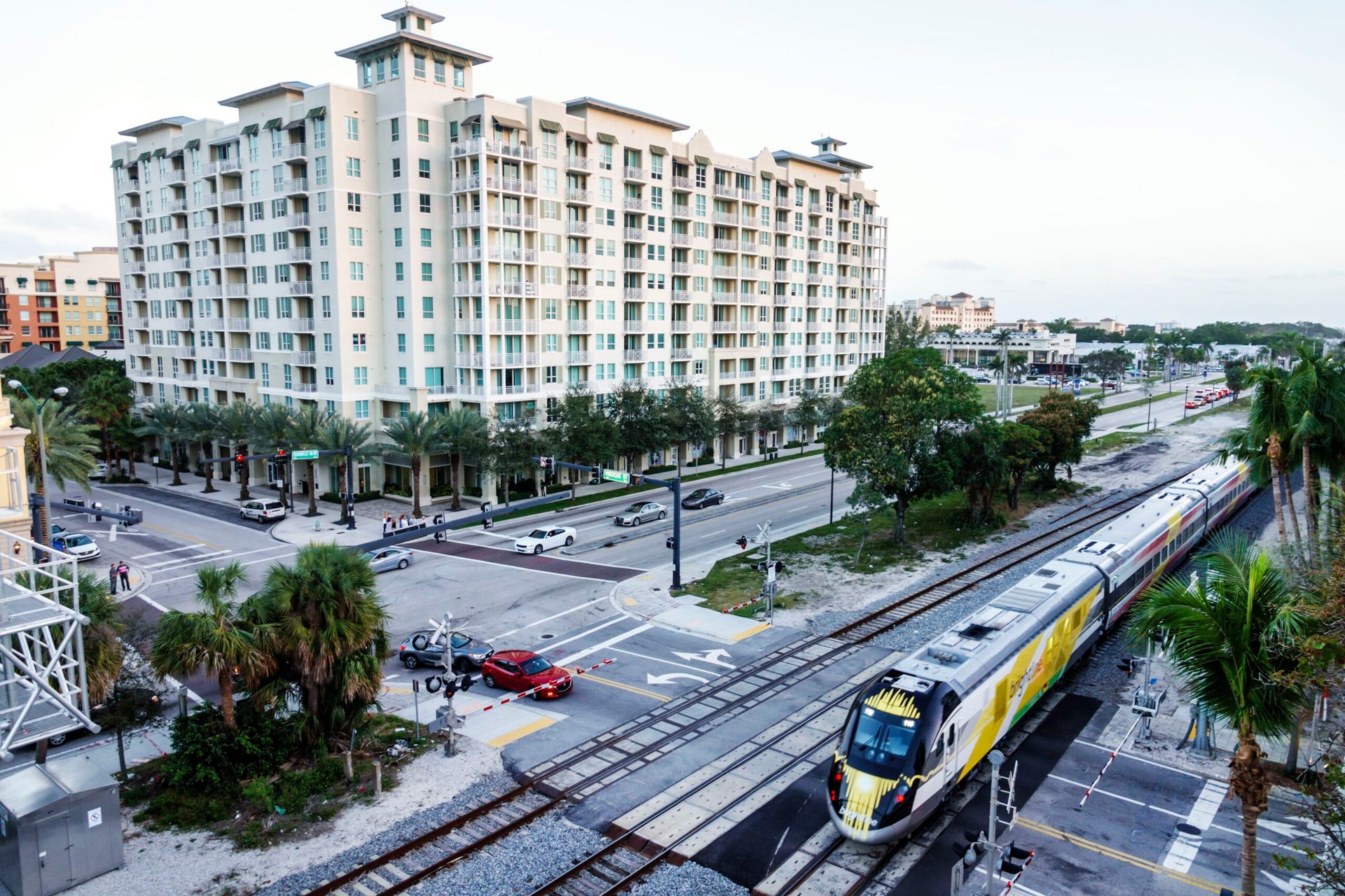 High-speed rail in Florida: Brightline shows off new 130-mph speed test ...