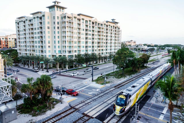 Brightline test train connecting Orlando to Miami pulls into MCO for ...
