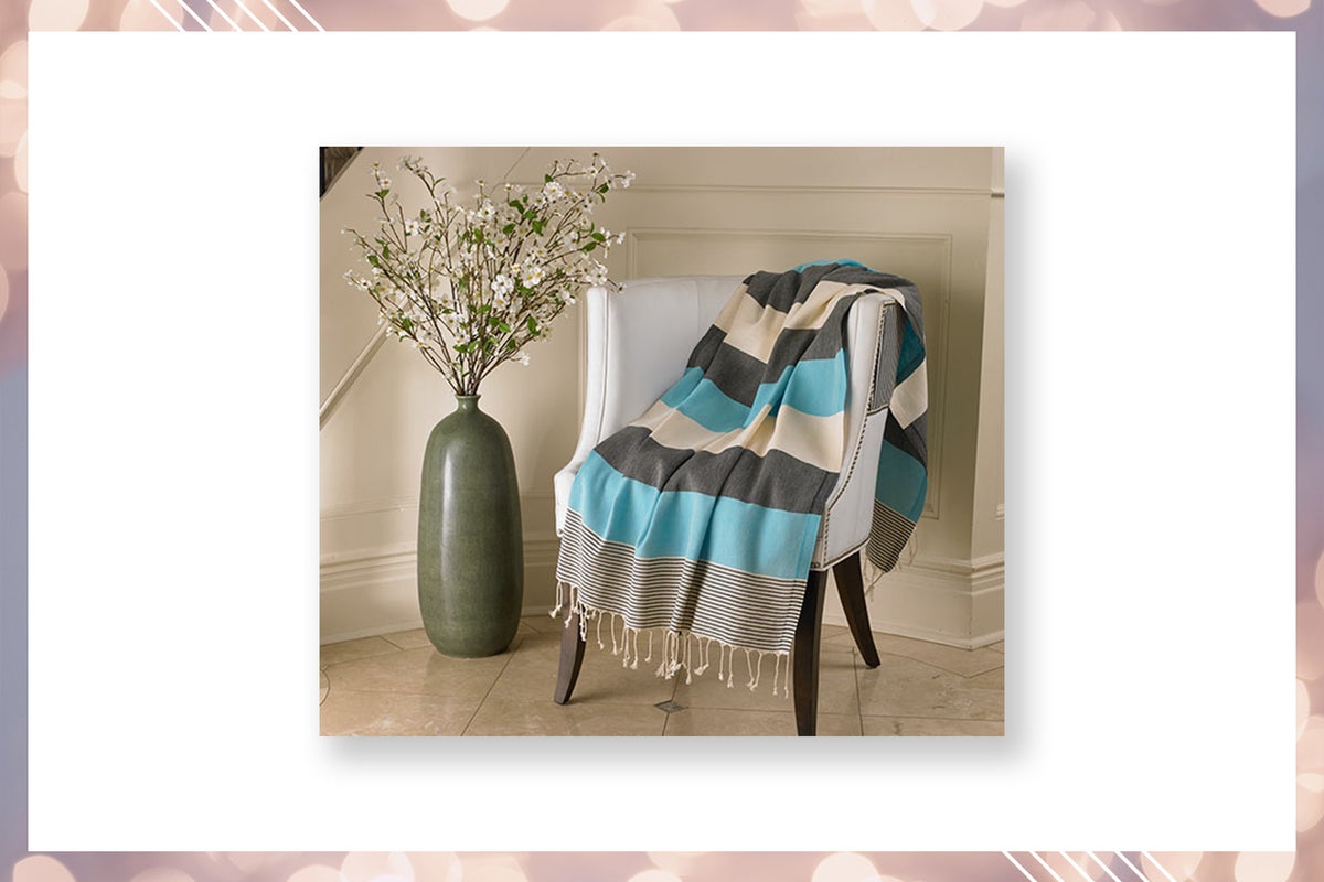 Marriott is giving $100 gifts to its top members — here's how to spend ...