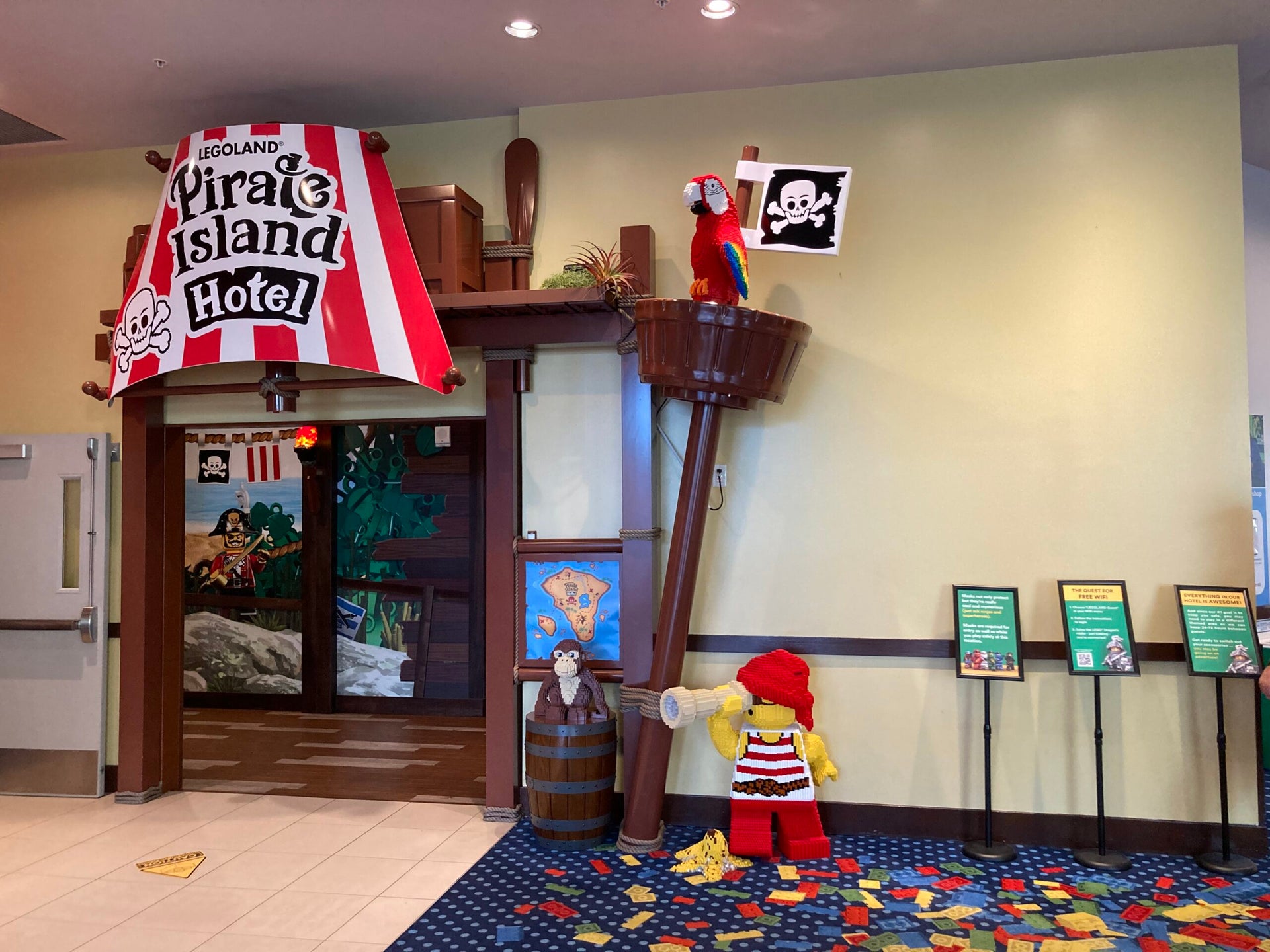 What to know about staying at Pirate Island Hotel at Legoland Florida ...