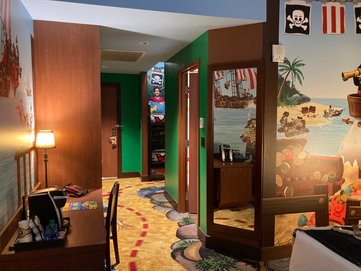 What to know about staying at Pirate Island Hotel at Legoland Florida ...