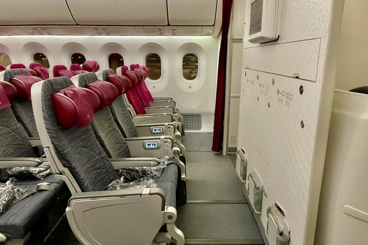 Why the bulkhead is my least favorite seat on the plane - The Points Guy