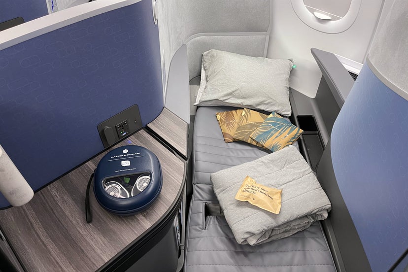 How JetBlue's new Mint business class stacks up against the original ...