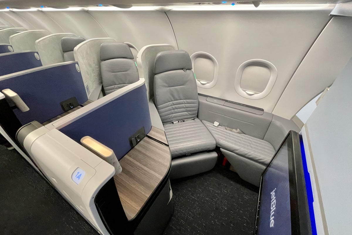 American introduces new Flagship Suite Preferred seats as it scraps ...