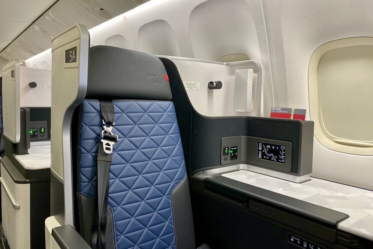 How I upgraded to Delta One on a flight to Paris - The Points Guy