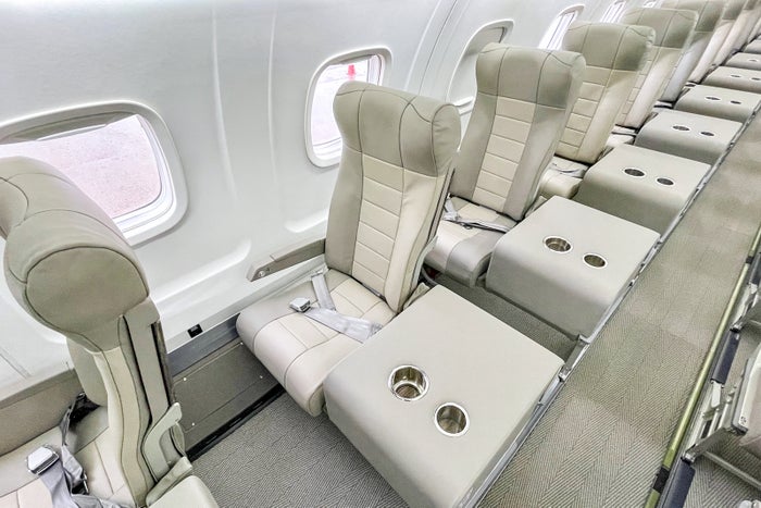 Touring JSX's ultra-spacious 1-1-configured jet - The Points Guy