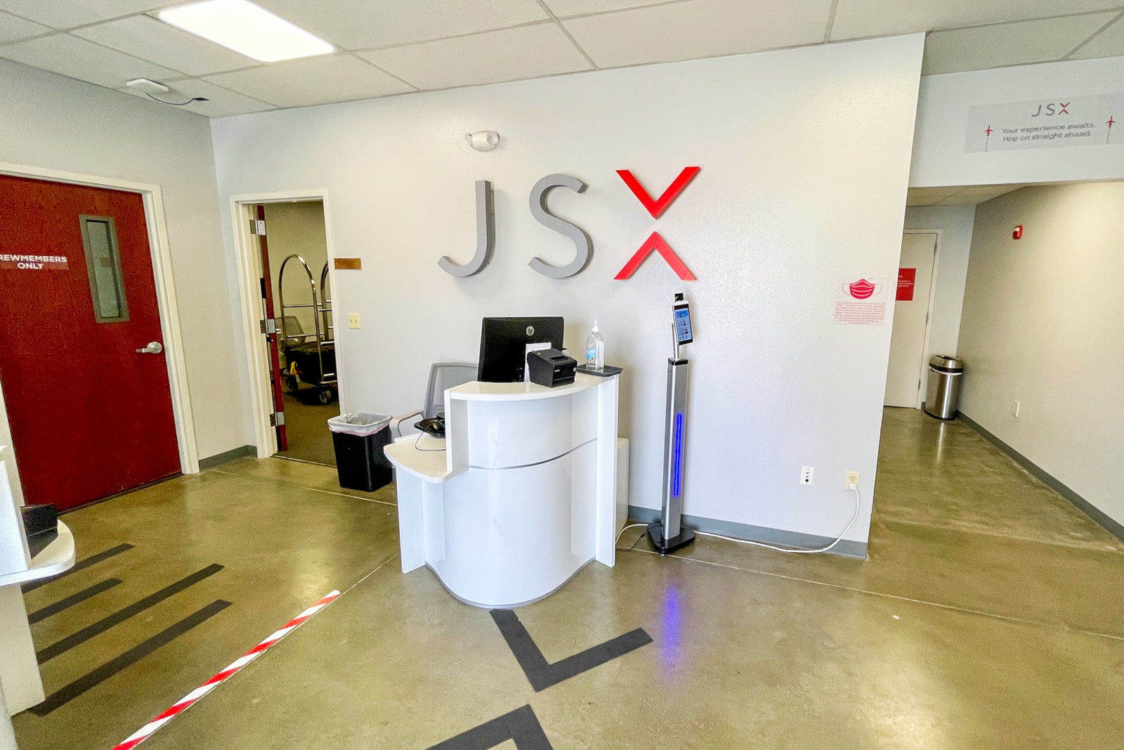 Flying JSX's new route to LAX - The Points Guy