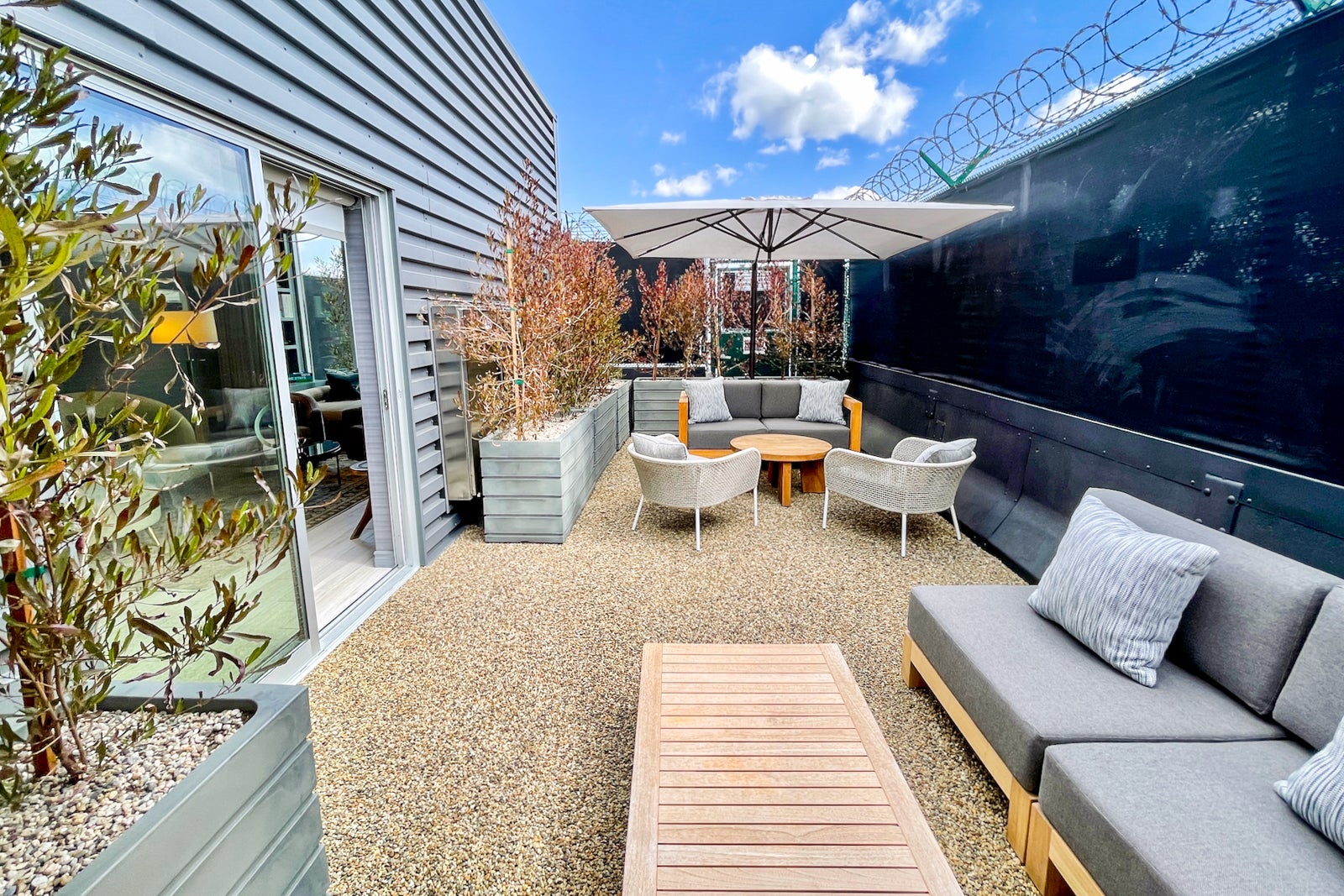 Everything you need to know about LAX’s Private Suites - The Points Guy