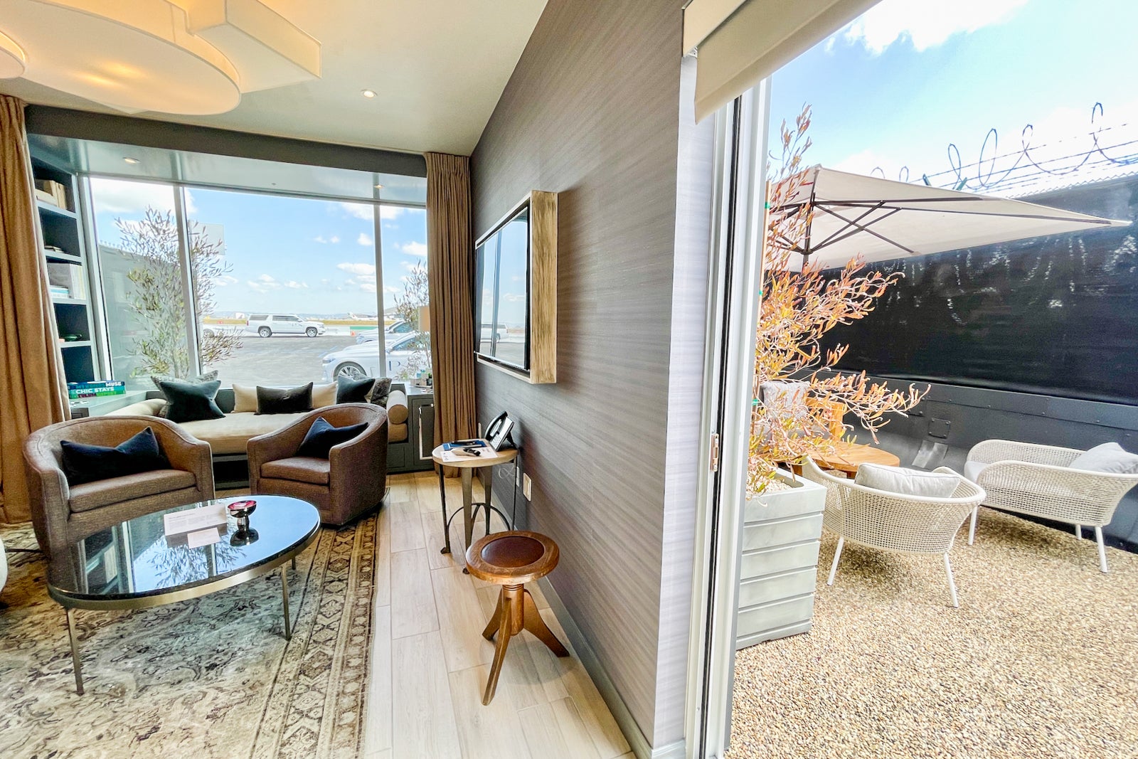 Everything you need to know about LAX’s Private Suites - The Points Guy