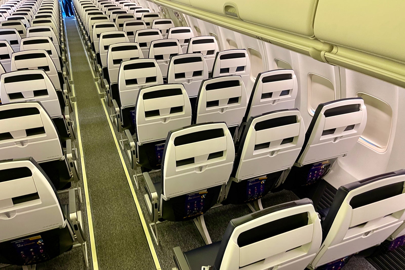 First look inside Avelo's Boeing 737-800, and where to sit - The Points Guy