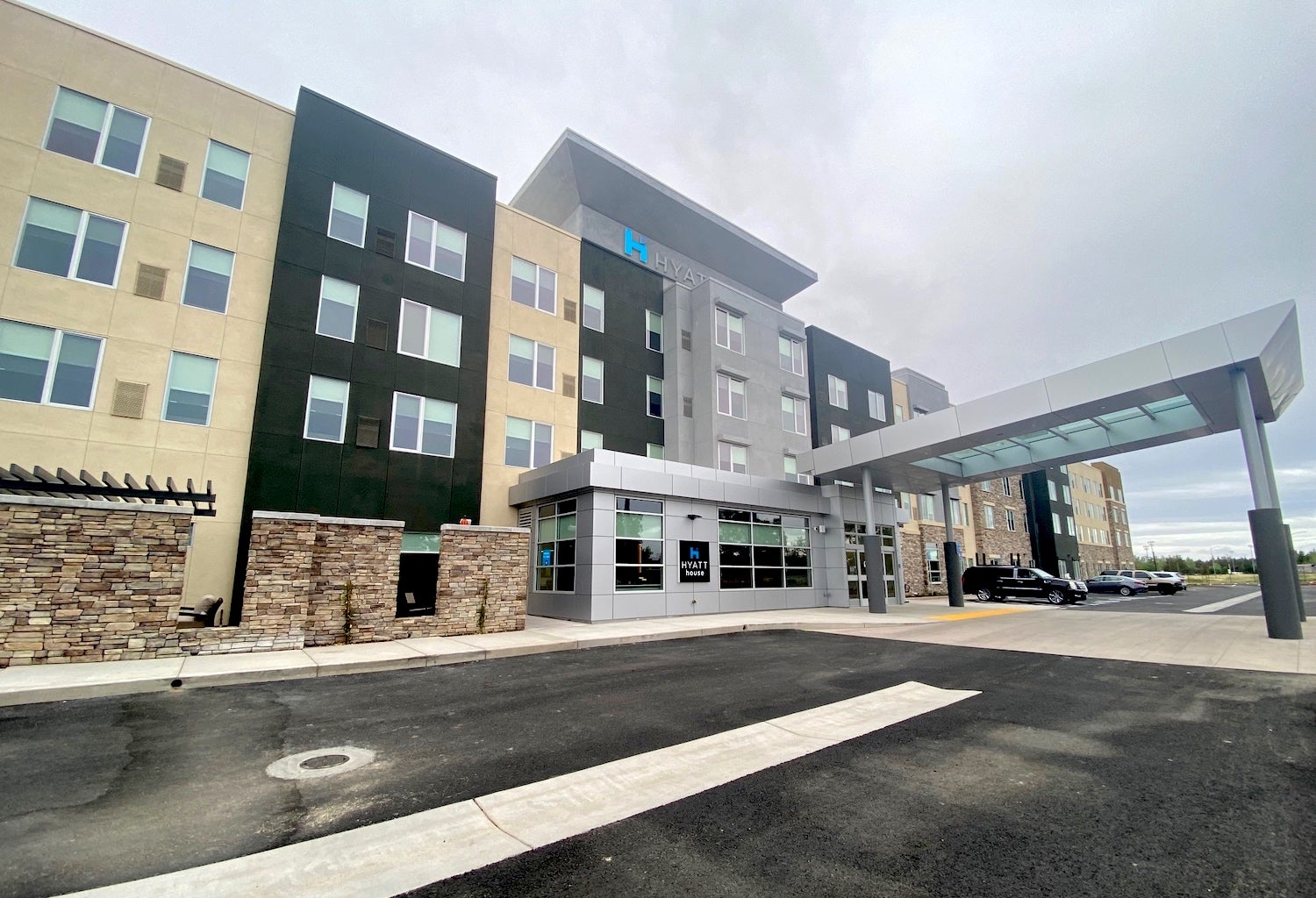 Why I actually prefer limited-service hotels over luxury chains - The ...