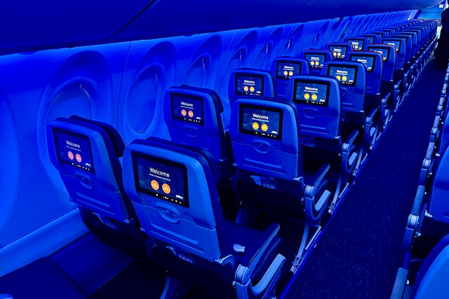 JetBlue overhauls TrueBlue loyalty program with major new perks and 4 ...