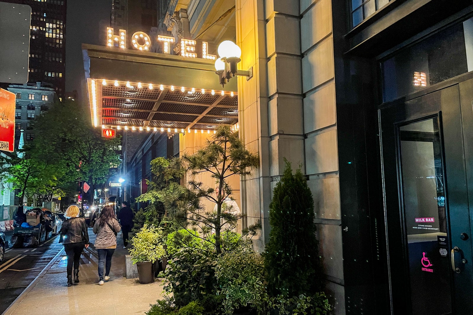 Hipster's paradise: A review of the recently reopened Ace Hotel New ...