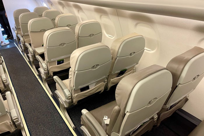 First look and where to sit when flying Breeze Airways’ Embraer 195