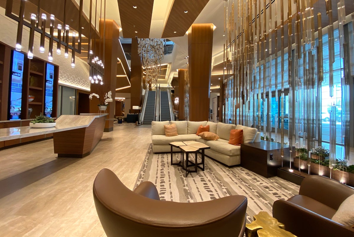 An ideal rooftop for Disneyland's fireworks, but housekeeping was ...