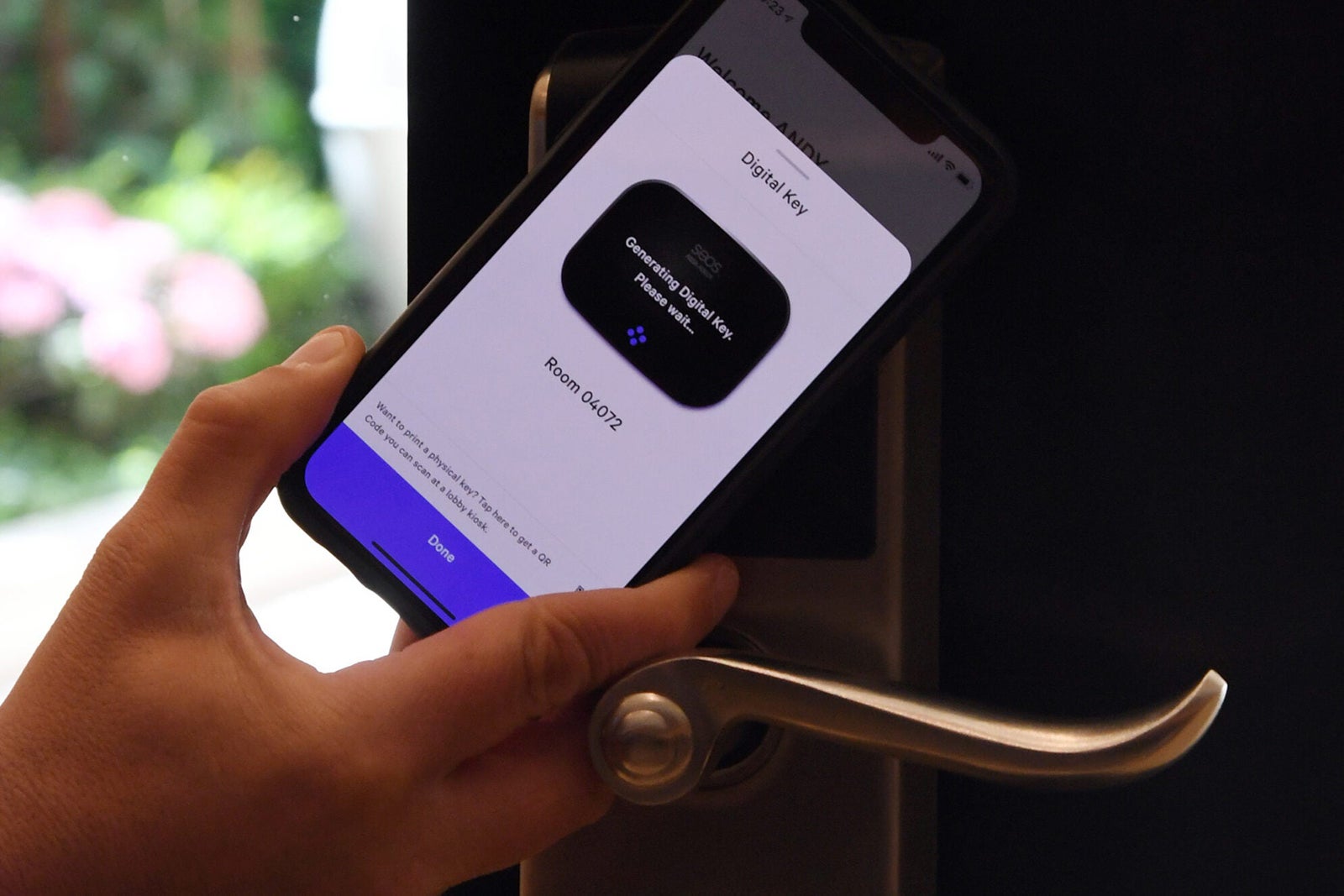 6 ways to pay without touching anything - The Points Guy