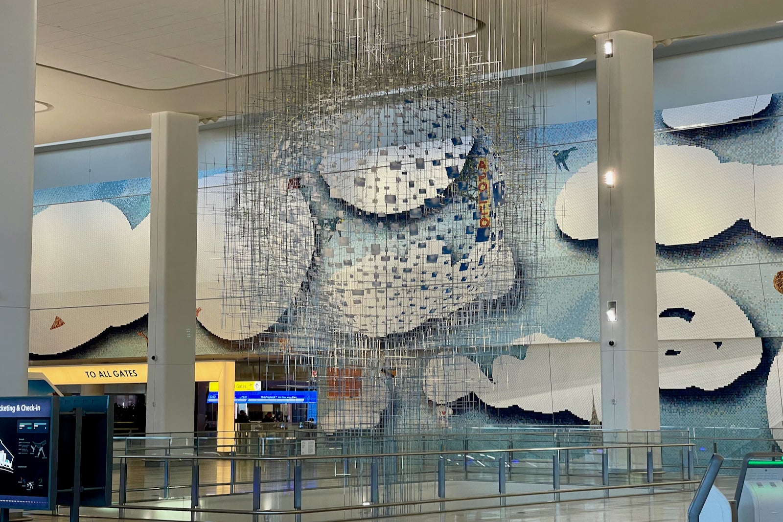 Review: United’s brand-new bus service between Denver and Breckenridge ...