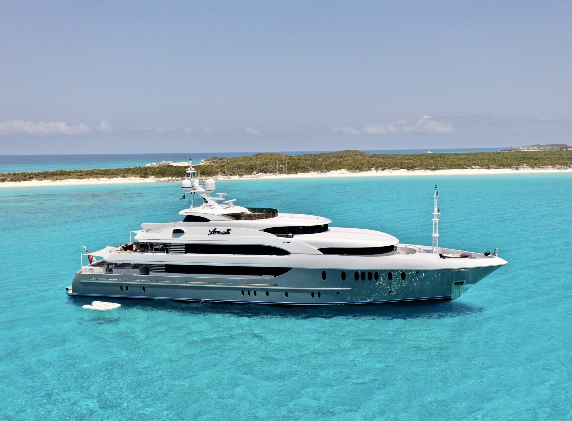 Unsung Heroes: A day in the life of a globetrotting 180-foot super ...