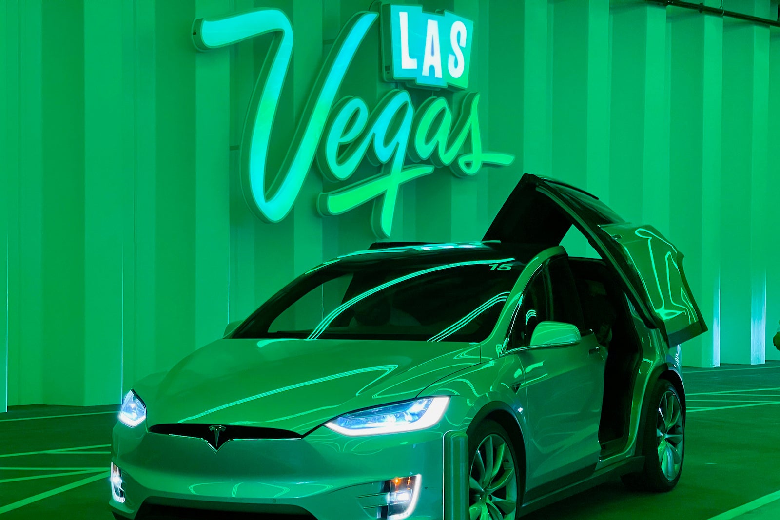 A Tesla party: The 3-station Las Vegas Loop that's revolutionizing how ...