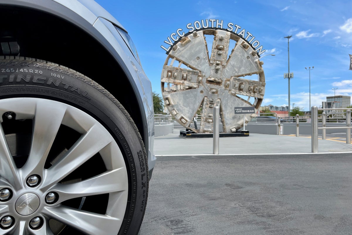 A Tesla party: The 3-station Las Vegas Loop that's revolutionizing how ...