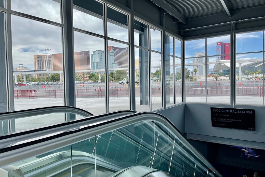 A Tesla party: The 3-station Las Vegas Loop that's revolutionizing how ...