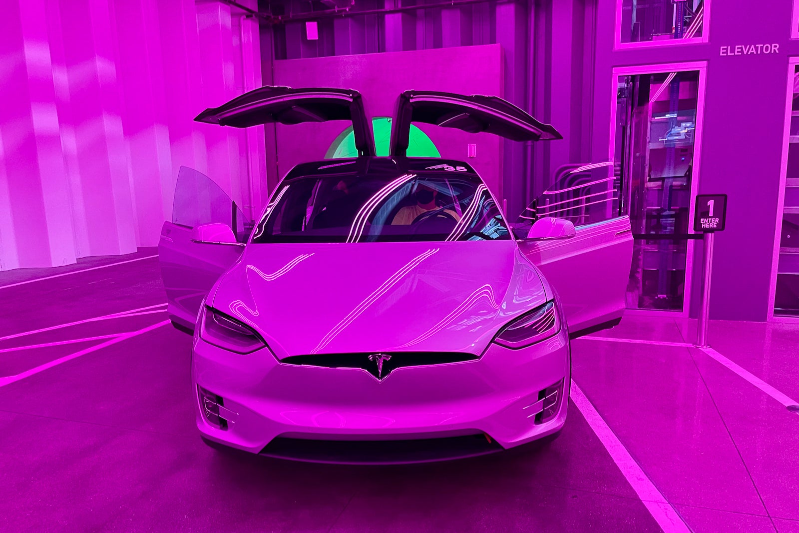 A Tesla party: The 3-station Las Vegas Loop that's revolutionizing how ...