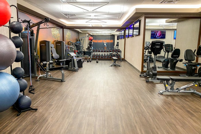 Review of the all-new Circa in downtown Las Vegas