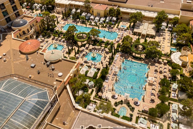We tried the newly renovated rooms at Bellagio, here's what they are ...