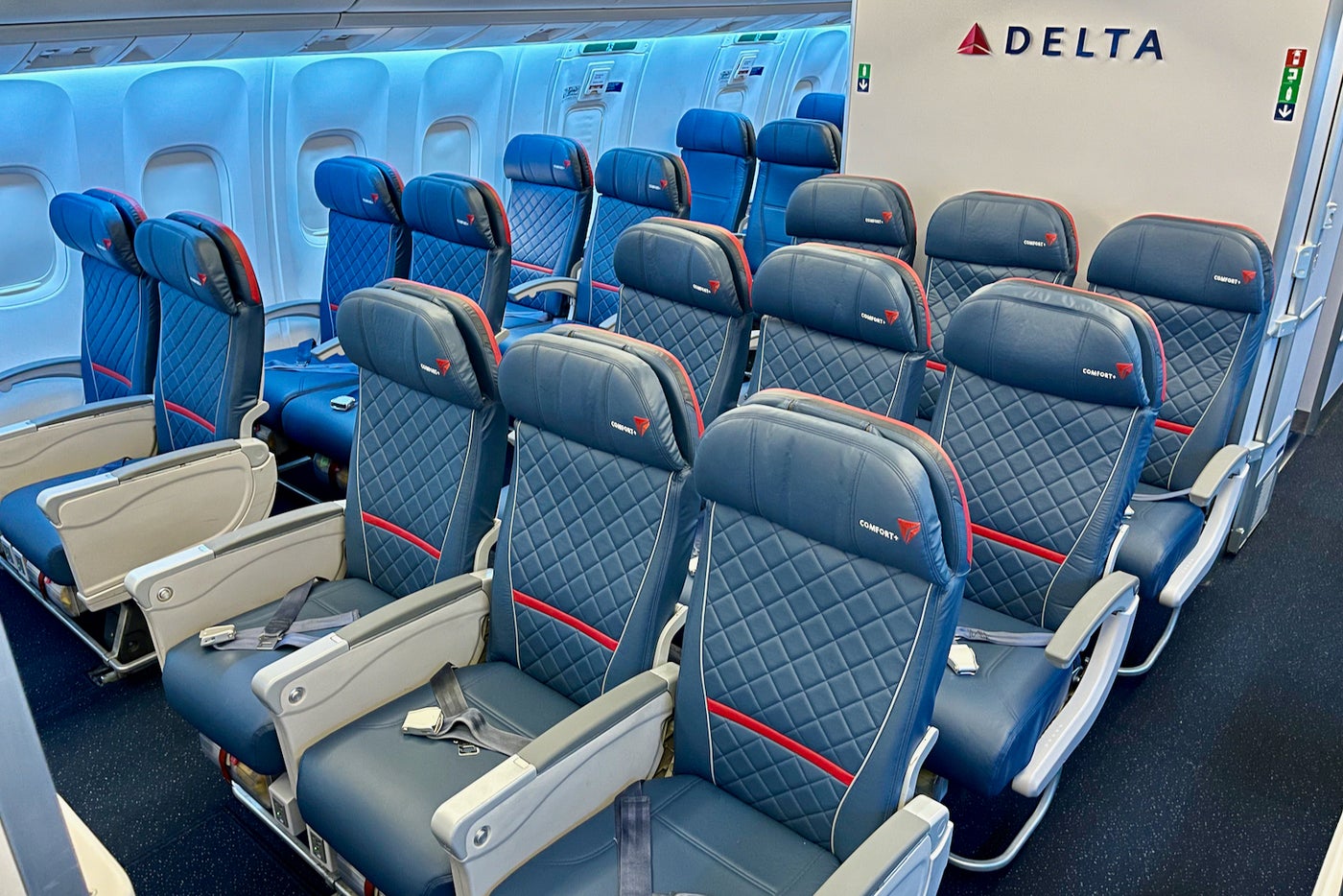 Onboard Delta's first retrofitted Boeing 767 with snazzy new cabins