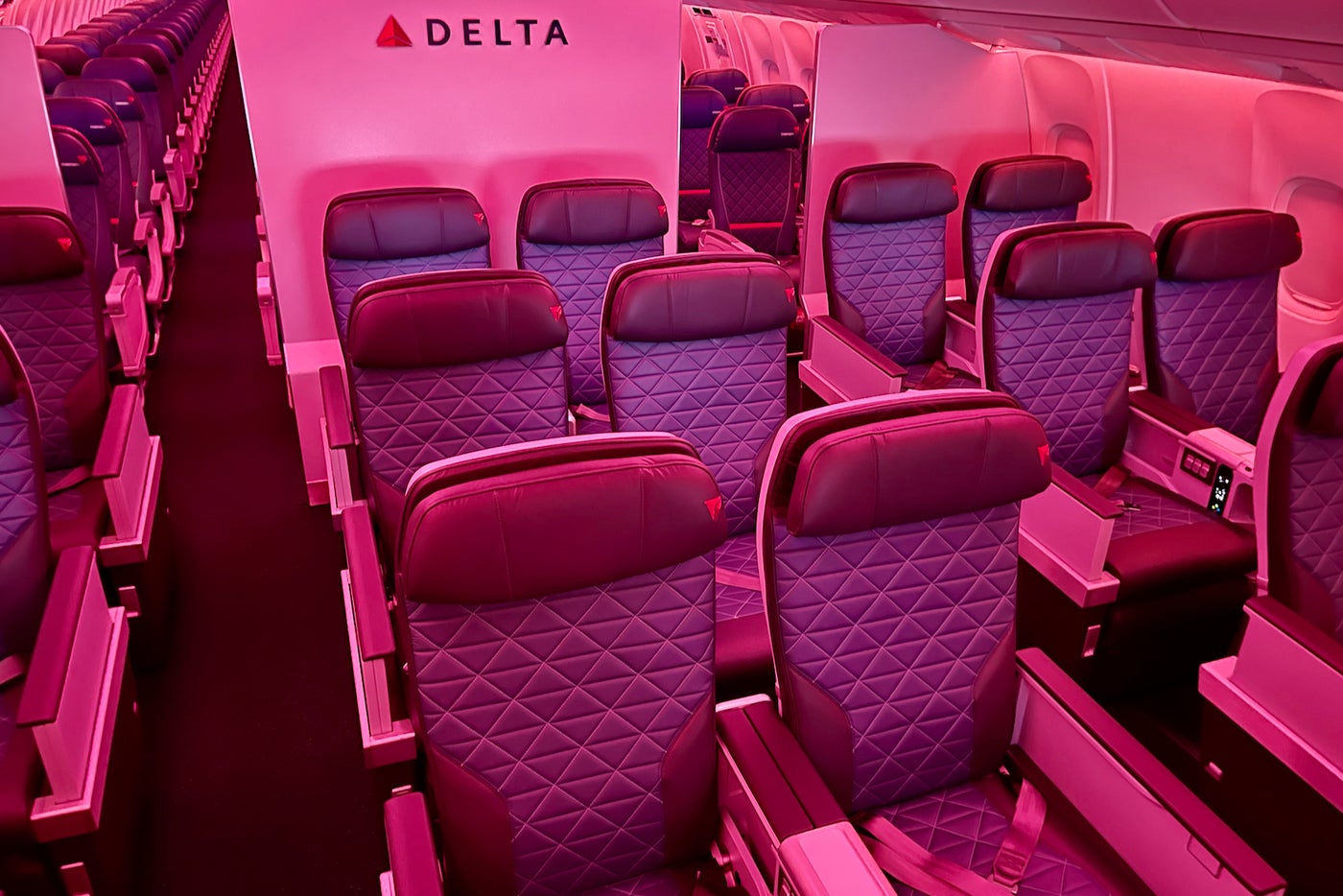 Onboard Delta's first retrofitted Boeing 767 with snazzy new cabins