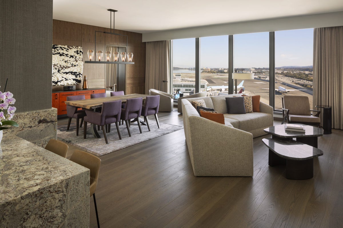 Here's how to book Hyatt suite upgrades online with points - The Points Guy