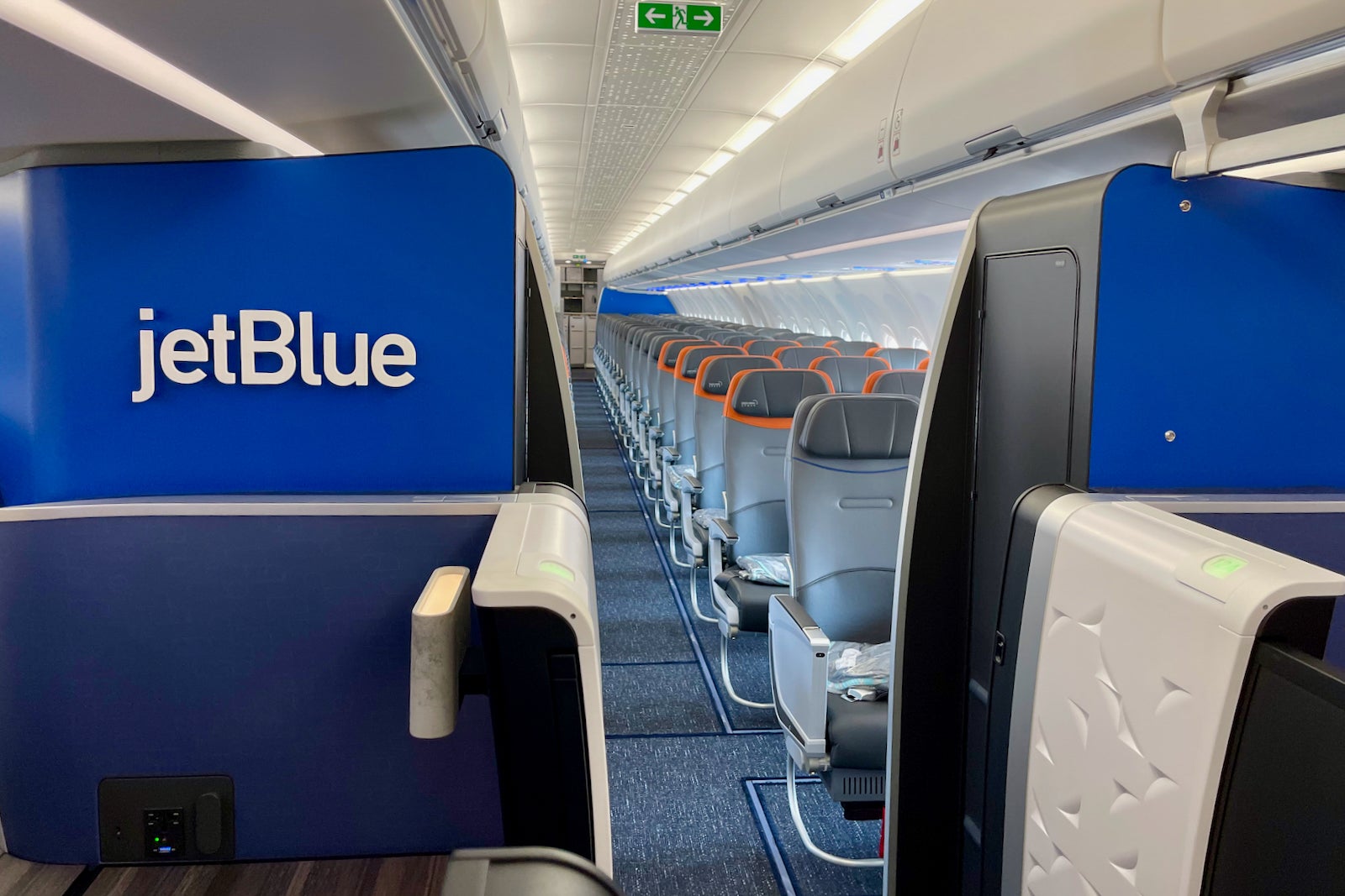 JetBlue overhauls TrueBlue loyalty program with major new perks and 4 ...