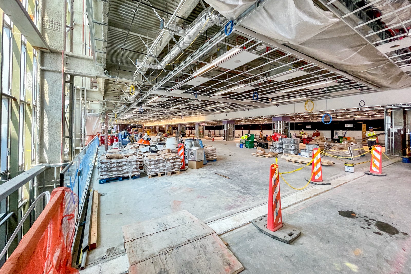 First look at Delta's new terminal at LaGuardia Airport opening in 2022 ...