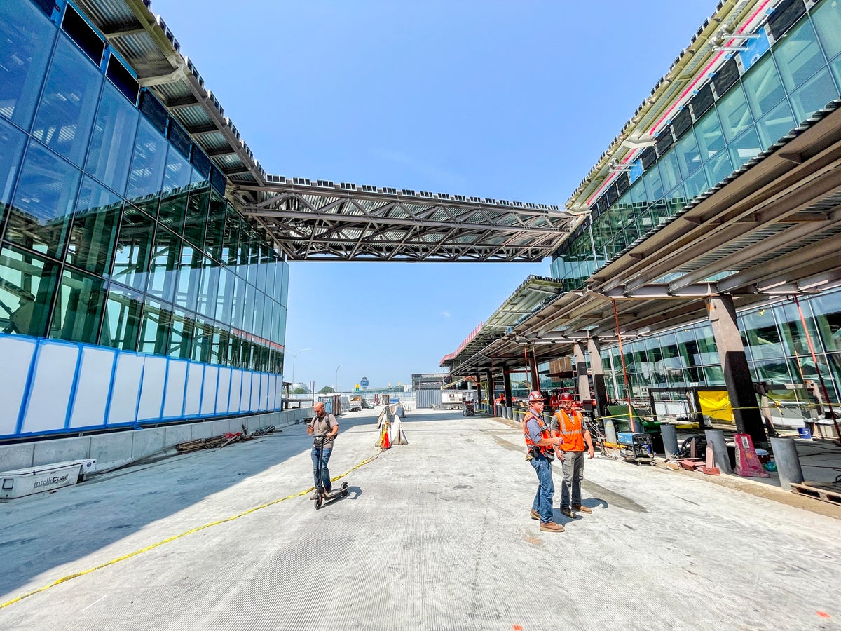 First look at Delta's new terminal at LaGuardia Airport opening in 2022 ...