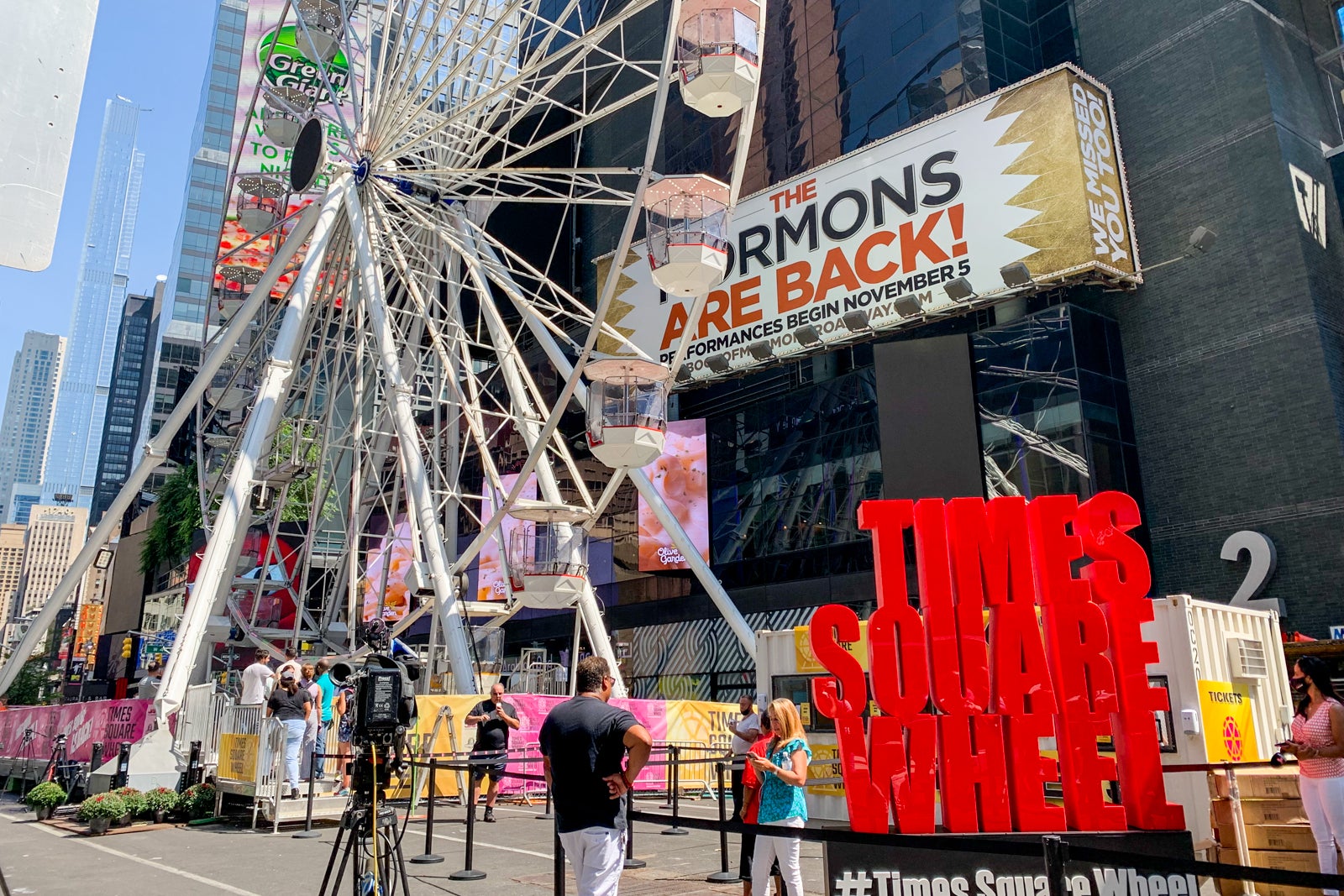 Times Square is currently home to a ferris wheel — TPG went to you don ...